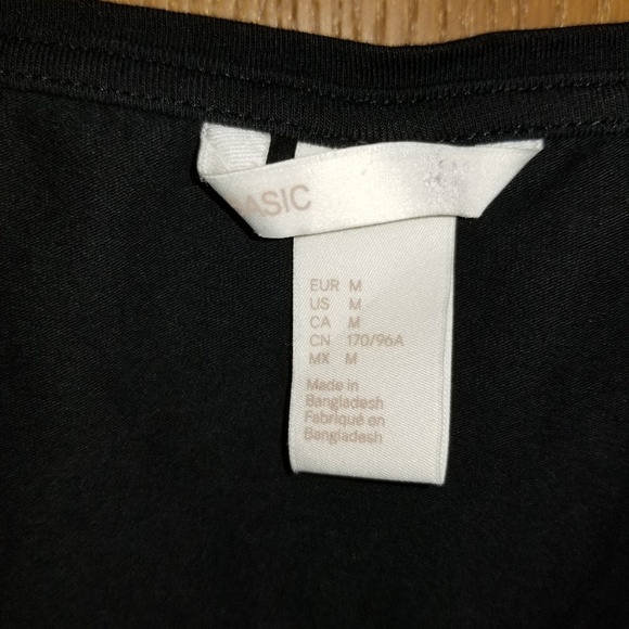 H&M | Tops | Hm Vneck Tshirt | Poshmark